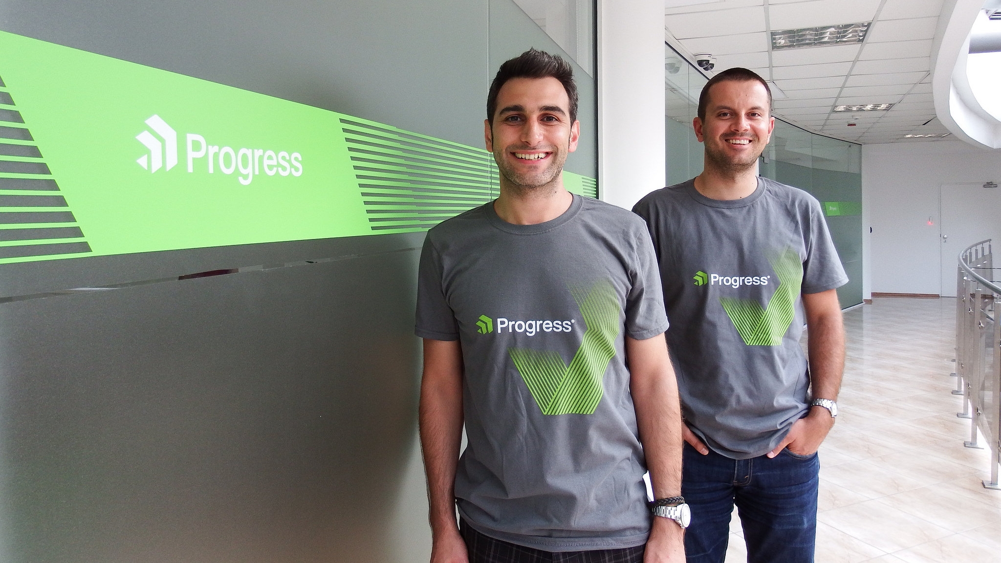 Progress придобива екипа на OneBit Software - Economy.bg