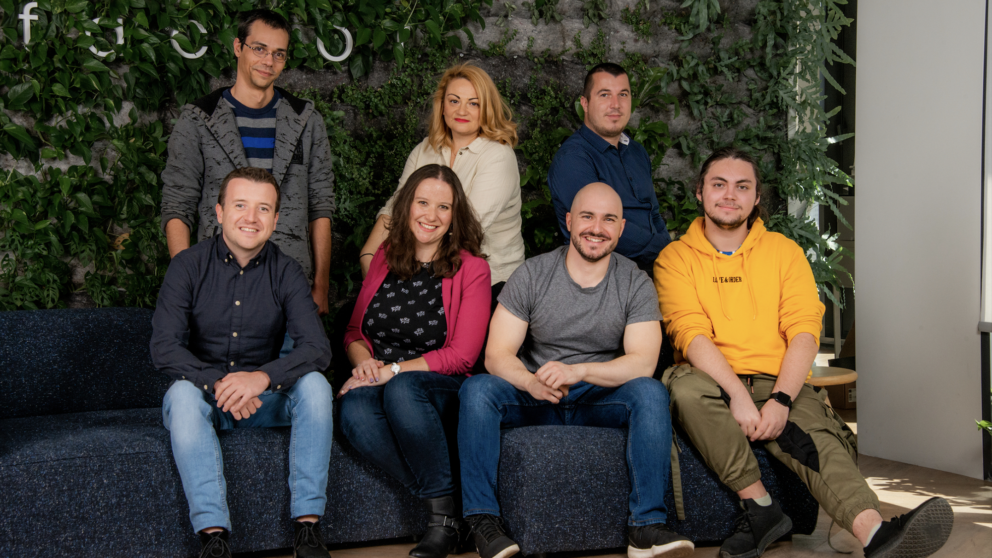 ИТ екипите в България: DATA, Blankfactor - Economy.bg